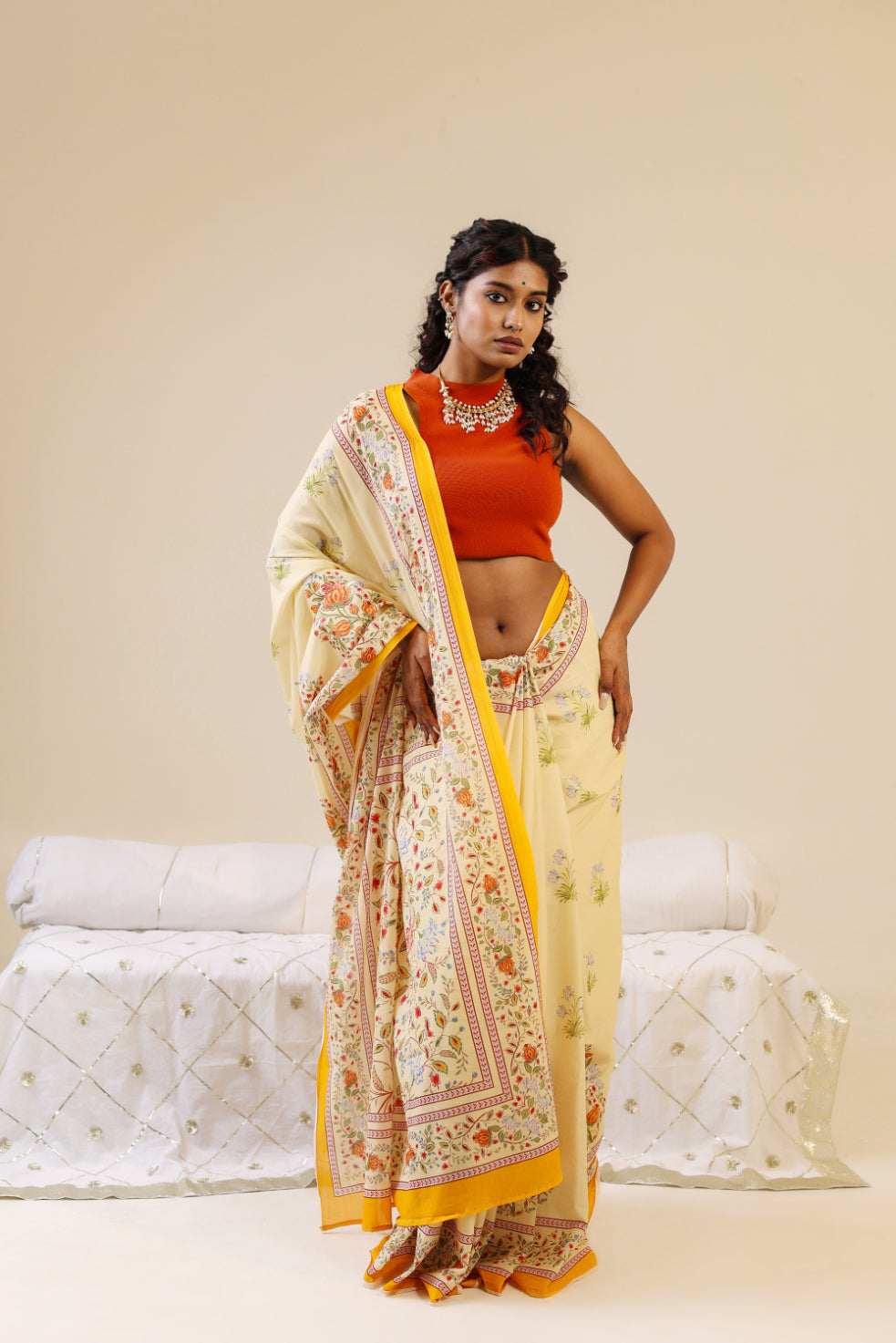 Badam Saree – Buta Buti