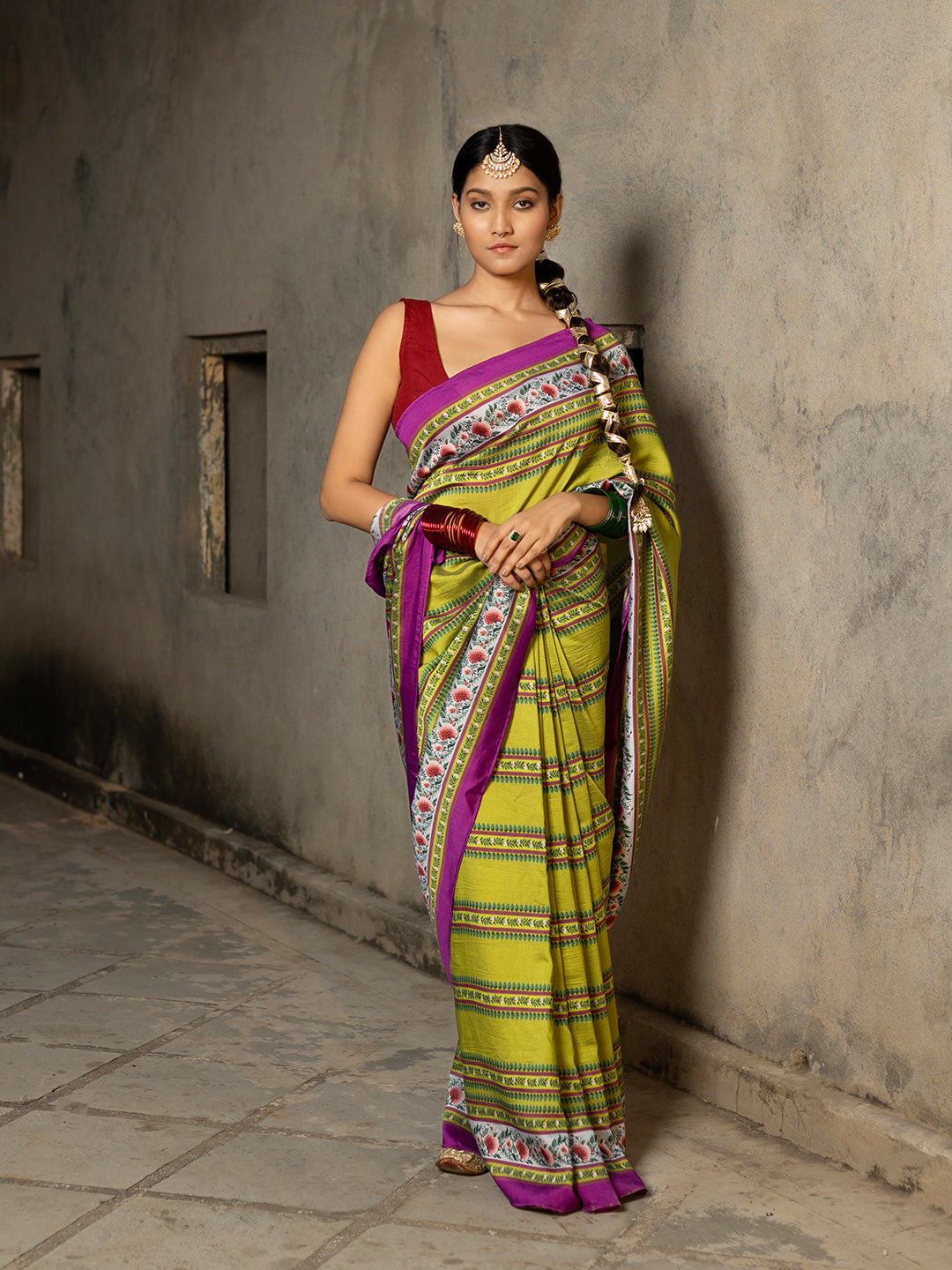 Tota pari saree – Buta Buti